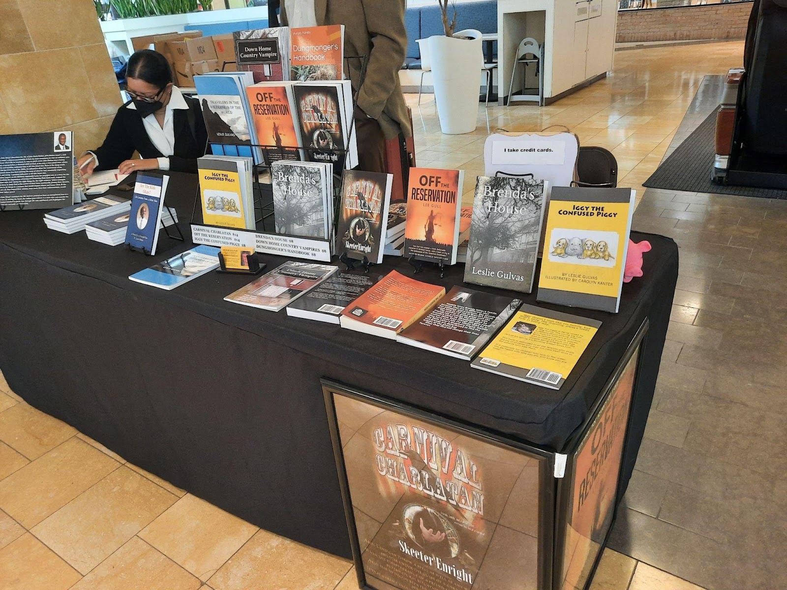 Selling Books at Author Events: The Ultimate Guide